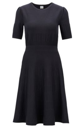 Dresses by HUGO BOSS | The key to modern elegance