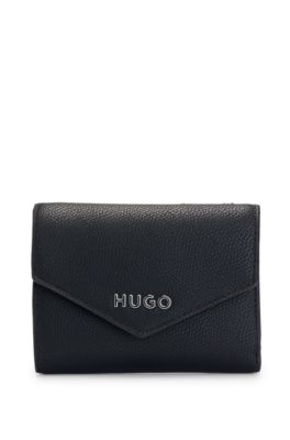 Find elegant wallets and purses for women from HUGO BOSS!
