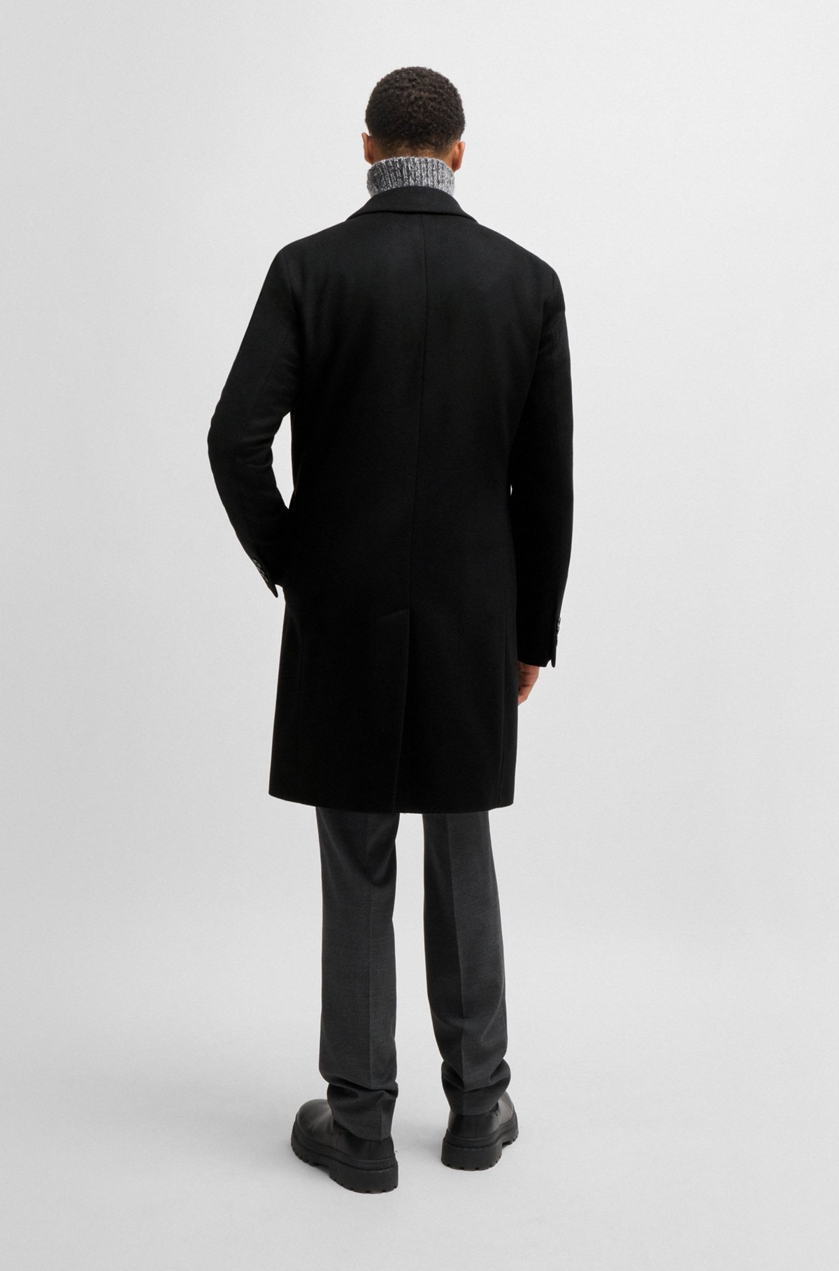 BOSS - スリムフィットコート バージンウール/カシミア - ブラック BOSS - スリムフィットコート バージンウール/カシミア - ブラック