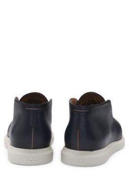 BOSS - Italian-made desert boots in burnished leather - Dark Blue