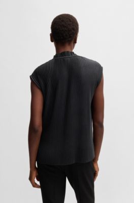 BOSS - Sleeveless active top in stretch fabric with plissé pleats - Black
